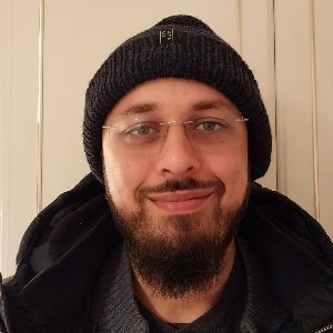 Qualified Arabic Tutors from £20/hr